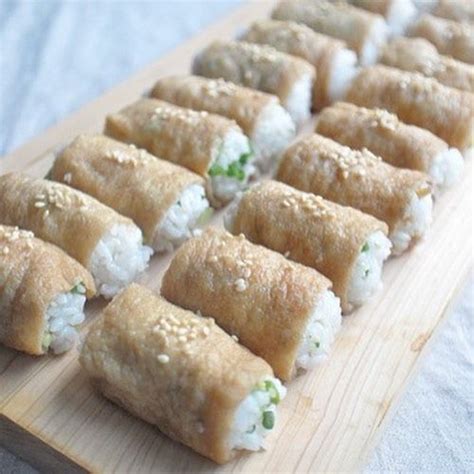 いづいさちこ On Instagram “休みボケの頭をたたき起こすべく。 来週からの「早春和食レッスン」に登場する一品、「ミニおいなりさん