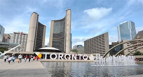 10 razones para visitar Toronto Descubre qué hacer y ver