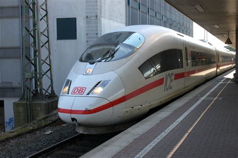 ICE 612 München - Ulm - Stuttgart - Frankfurt - Köln - Dortmund, hällt ...