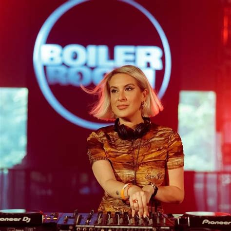 Amaya Anya Amaya On Threads