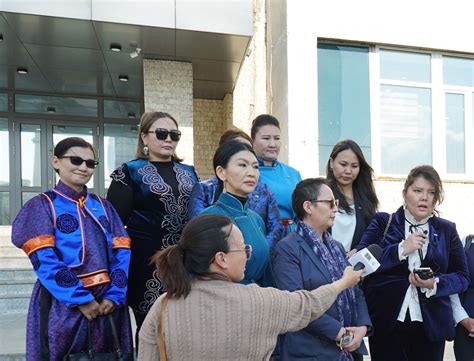 ИЗНН нэр дэвшигчдийнхээ баримт бичгийг СЕХ нд хүргүүллээ ТАС МН