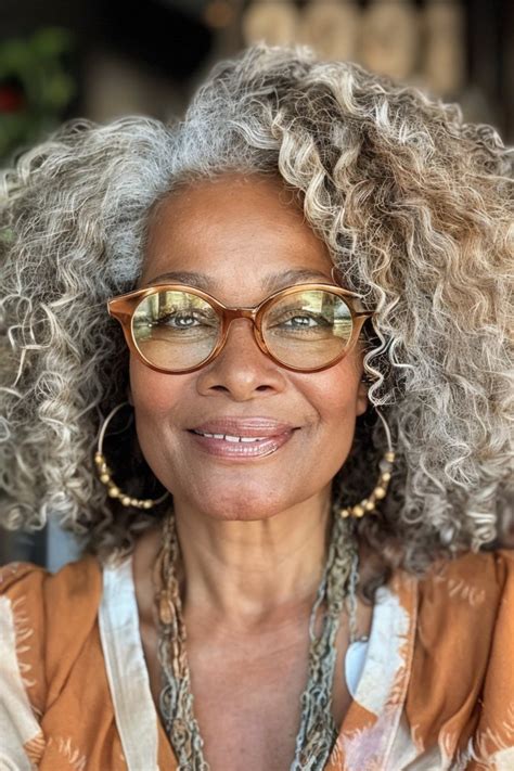 These 35 Elegant Hairstyles Prove That Glasses Are The Ultimate