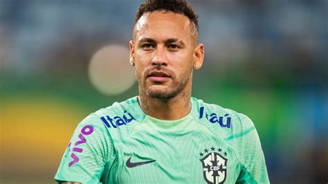 Le Retour De Neymar Est Annoncé