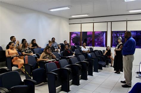 AssistÊncia Estudantil Reitor Participa De Debate Sobre Minuta Da