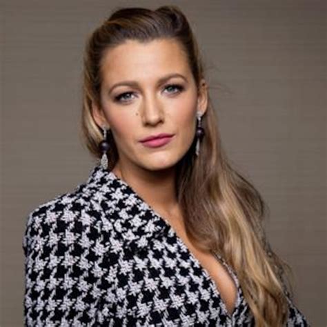 Blake Lively Deletes All Her Instagram Postsexcept For One