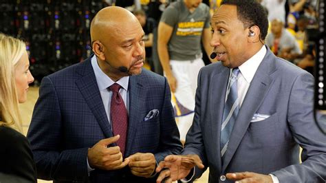 Stephen A Smith Crashes Out Over Mike Wilbon Crapping On Knicks Right