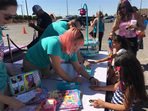 Nickalive Tx Nickelodeons Sunny Day Tour To Visit El Paso Walmart