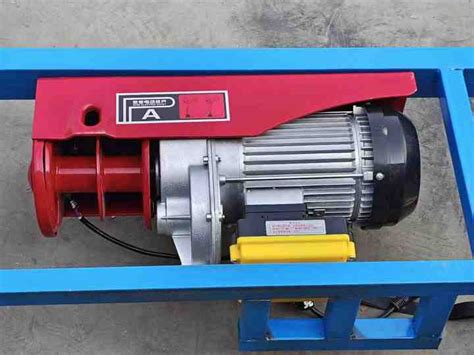 300kg Mobile Electric Lifting Scaffold Platforms For Construction