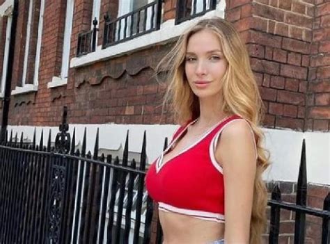 Cansu Kurtaran kimdir nereli kaç yaşında Miss Turkey e de katılmıştı