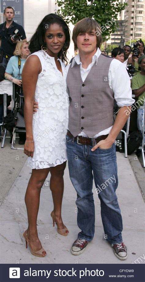 Merrin Dungey Sexy Telegraph