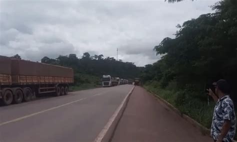 Terror Na Br 163 Caminhões Voltam Há Serem Atacados Por Tiros Na Br