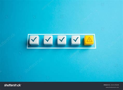 Incompleto Over 222 396 Royalty Free Licensable Stock Photos