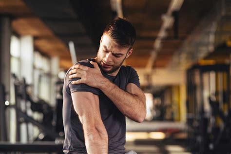 How Chiropractic Treatment And Physiotherapy Can Help With Shoulder