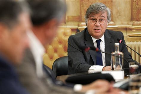 Ministério Público Investiga Crimes De Tráfico De Influência E