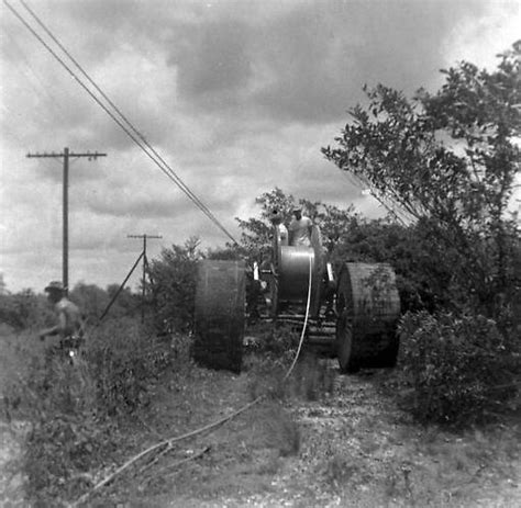 Vintage Photographs Modified Sbtandt Company Tractor In The Florida Keys