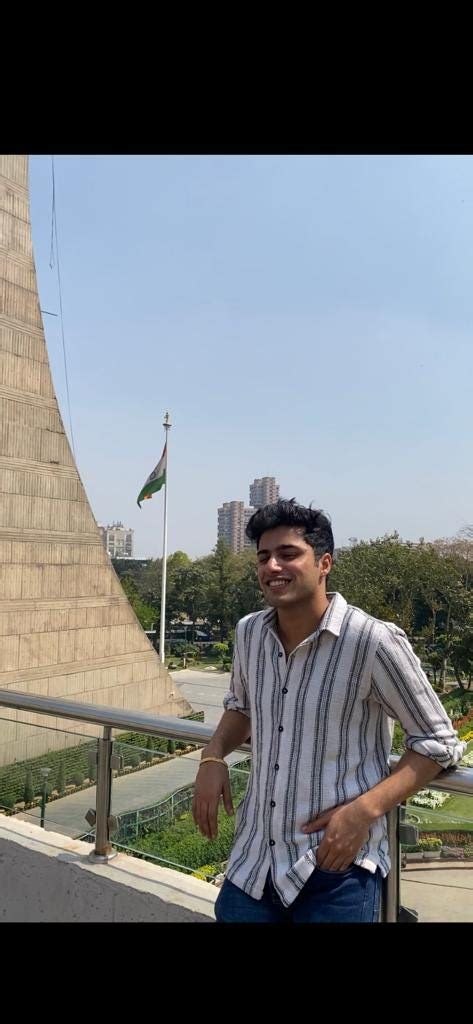 Vedant Oberoi Medium