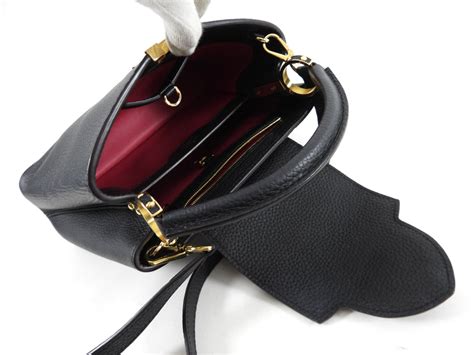 Louis Vuitton Black Taurillon Leather Capucines Bb Crossbody Bag I