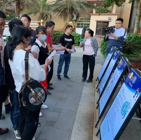 2021年万宁市“扫黄打非”培训暨知识趣味宣传巡回活动走进万城镇出版物