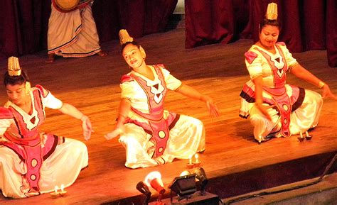 Kandyan Dancing