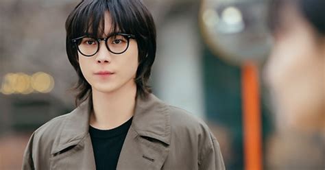 ‘손해보기 싫어서 신민아·김영대 가짜결혼식 한다