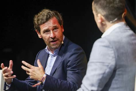 Não posso ficar indiferente diz Villas Boas sobre liderança do FC