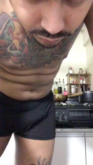 Straight Tattooed Guy Shows Hard Cock On Periscope