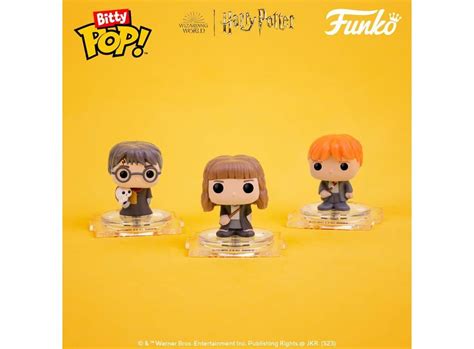 اسباب بازی فقط توی توی Toy Toy پک تکی سورپرایزی فیگور 3 سانتی فانکو