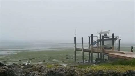 Tampa Bay Waters Get Sucked Backward Ahead Of Hurricane Irma