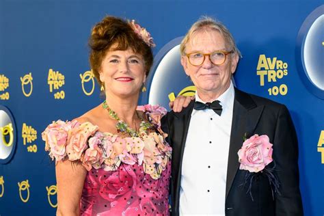 Debbie De Jong Heeft Iets Te Vieren Mijn Derde Kind Is Geboren