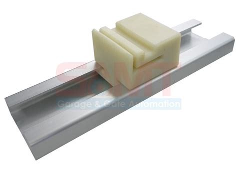 Gate Nylon Guide Block With Aluminium Guide 300mm White Samt Garage And Gate Automation Motors