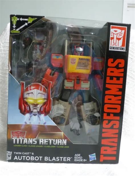 Transformers Titans Return Twin Cast And Autobot Blaster Classe Leader