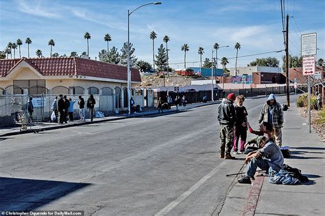 Las Vegas Homeless Sleep Undisturbed As Police Ignore New Law