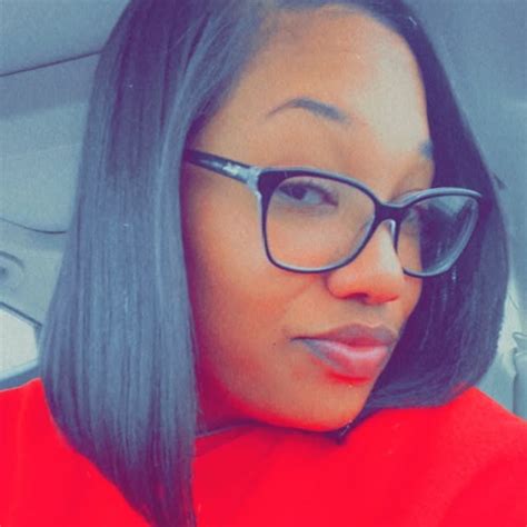 Cierra Waschneck Chyna Red W • Threads Say More