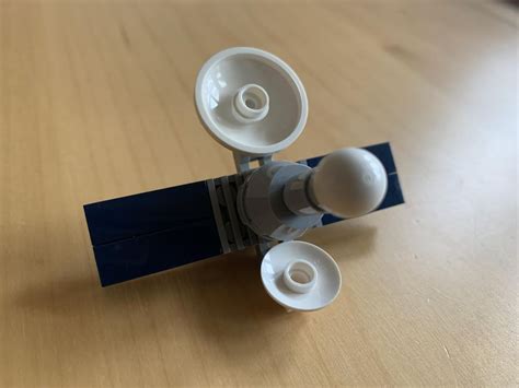 Lego Moc Ranger 3 Lunar 170 By Jonhull Rebrickable Build With Lego