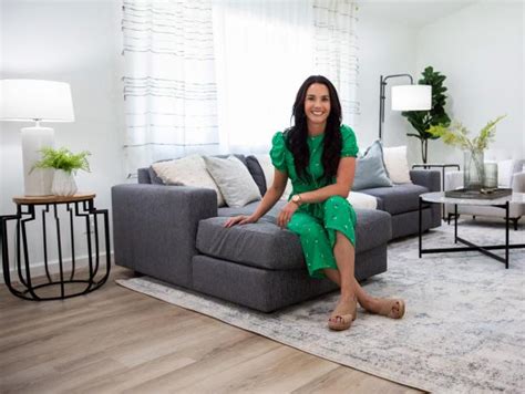 Lauren Risleys Instagram Twitter And Facebook On Idcrawl