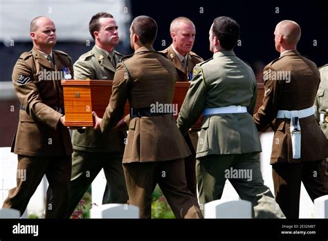 Atmophere During The Burial Ceremony Of An Unknown World War One
