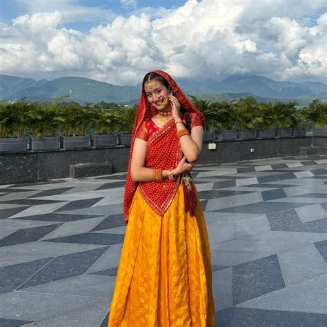 Smriti Rawat Ssmriti03 • Instagram Photos And Videos