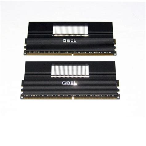 4 گیگ Ddr2