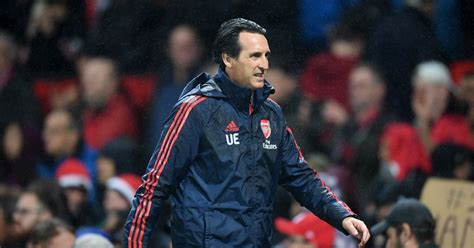 Arsenal Boss Unai Emery Right To Axe Mesut Ozil Because He Has Dani