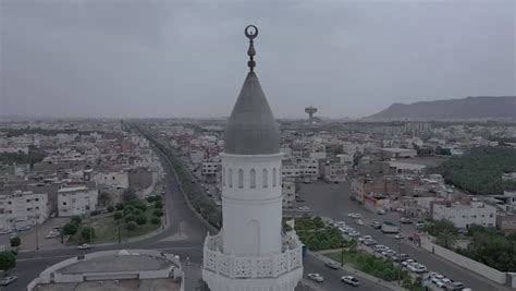 معالم دينية اسلامية مشهورة الطراز التراثي القديم لبناء الجوامع في