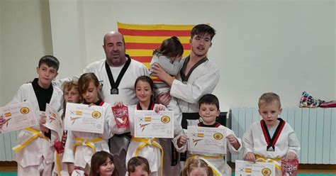 Las Artes Marciales Arraigan En La Puebla De Valverde