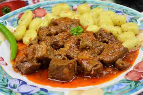 Dutch Oven Beef Stew Timea S Kitchen
