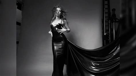 Jessica Alexander In Atsuko Kudo Latex For DSCENE Magazine