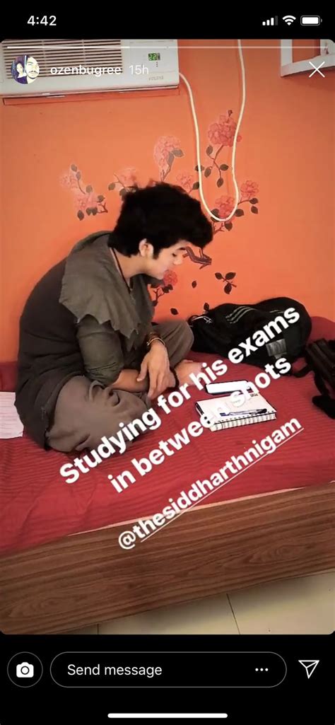 Pin By Meghs On Aladdin Aladdin Film Cute Actors Good Morning Inspiration