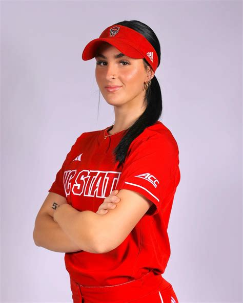 Bailey Edwards ♡ Bailey51 • Instagram Photos And Videos