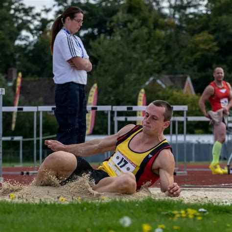 Good Long Jump Distance By Age Compare Your Distance To Others