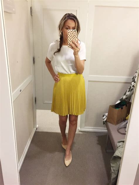 Fitting Room Snapshots Lilly Style Professional Outfits Fashion