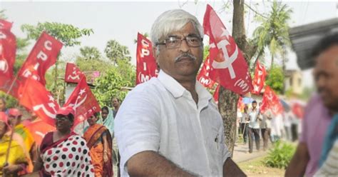 Cpim West Bengal News অসুস্থ হয়ে পড়েছেন সুজন চক্রবর্তী হাসপাতালে