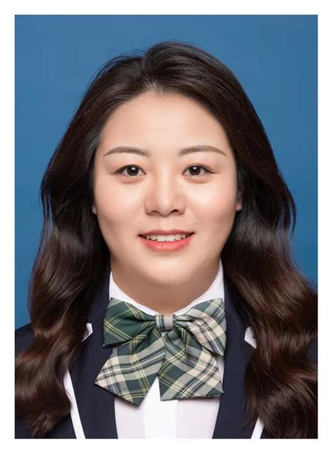 杨思琪 美术学院2