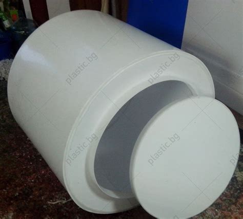 Предлагаме производство на пластмасови контейнери във Варна и продажба на заварени пластмасови